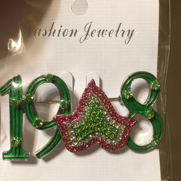 Accessories | Alpha Kappa Alpha Beautiful 198 Pin | Poshmark